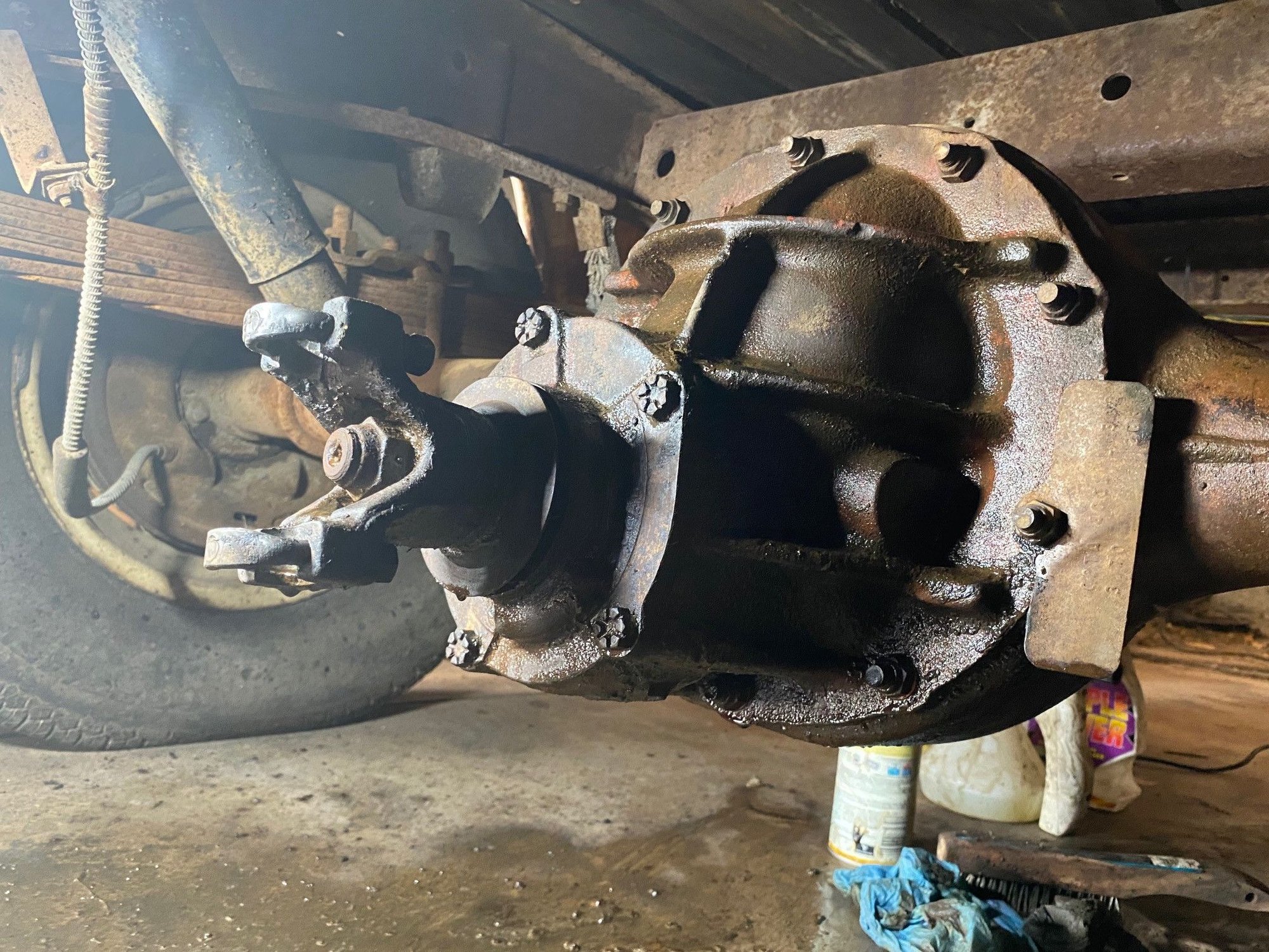 1962 F100 rear end diff cover seal and axle seal ? - Ford Truck ...