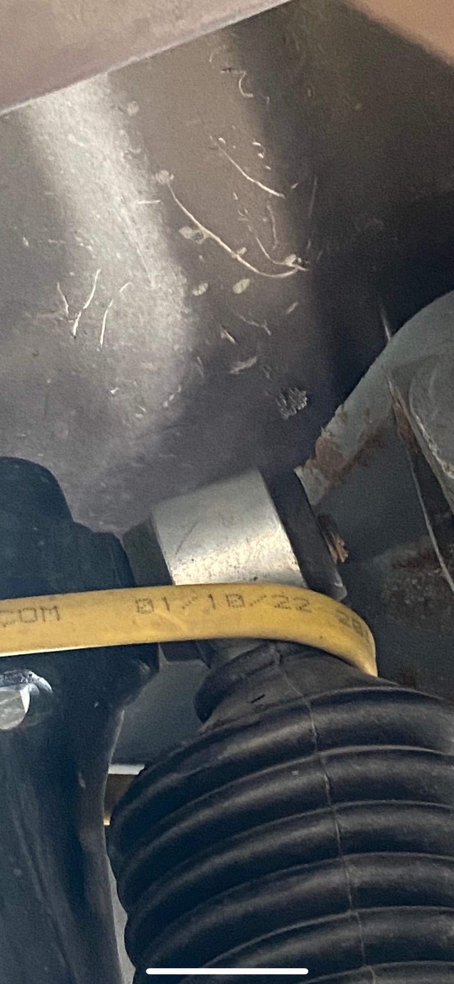 Rear shock mount broken. - Ford Truck Enthusiasts Forums