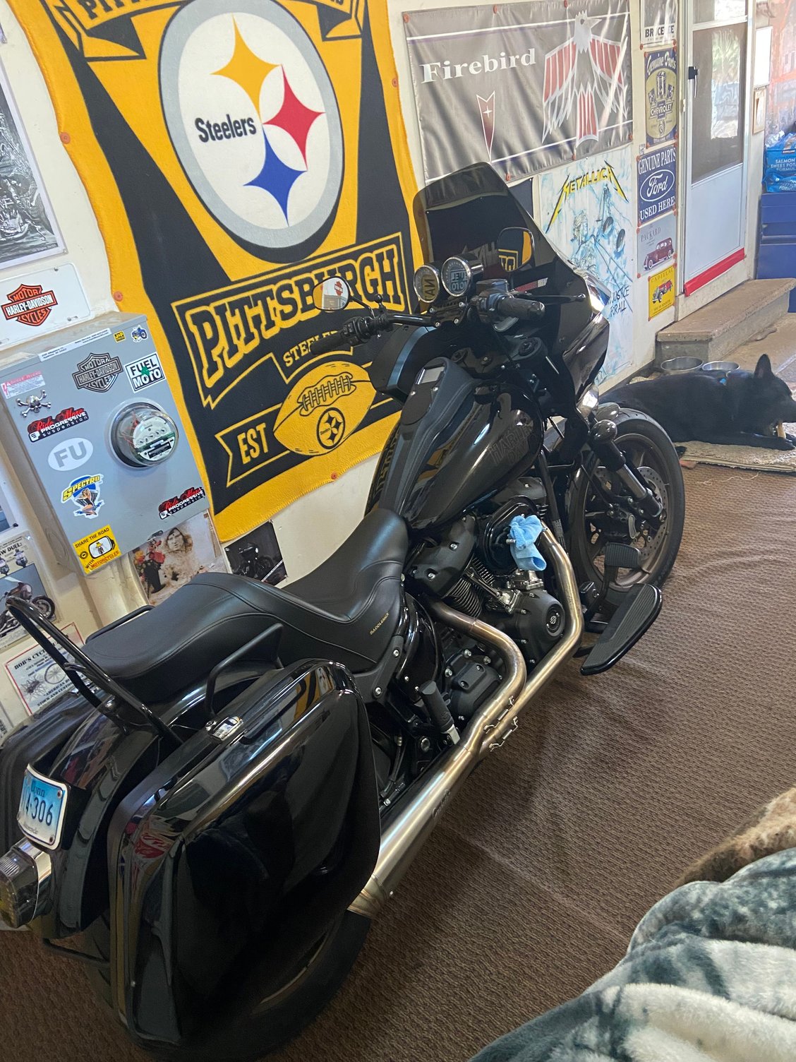 Kinda wanna ditch the floorboards on my 22 Heritage - Harley Davidson ...