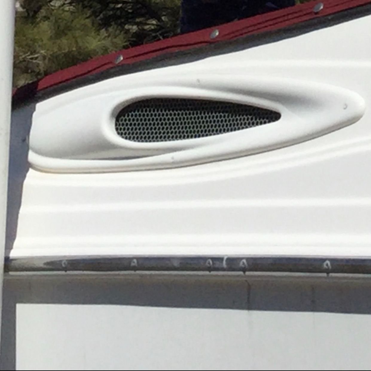 Wellcraft Excalibur hull vents - Offshoreonly.com