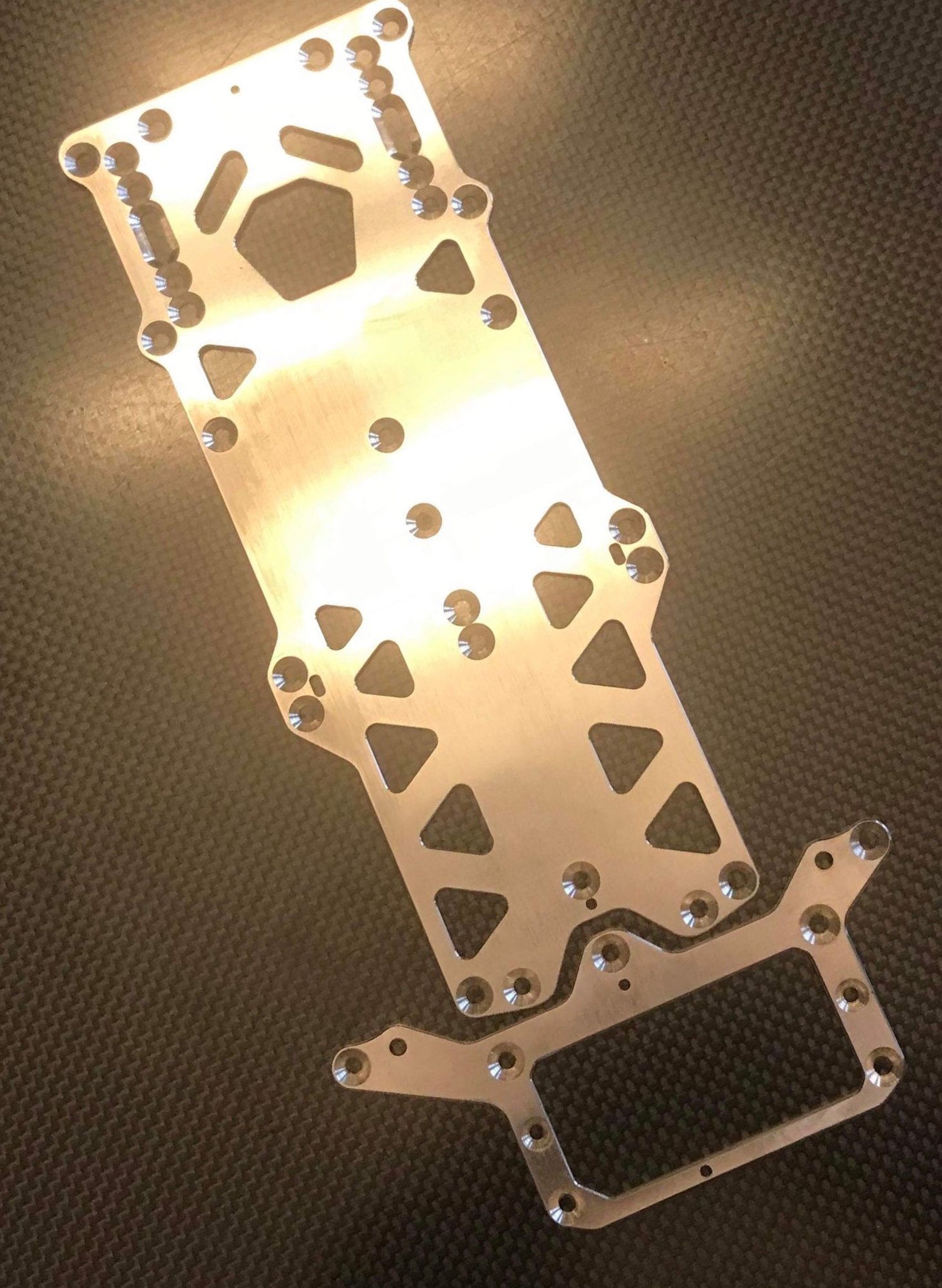 Roche 2017 P12 Titanium Chassis - R/C Tech Forums