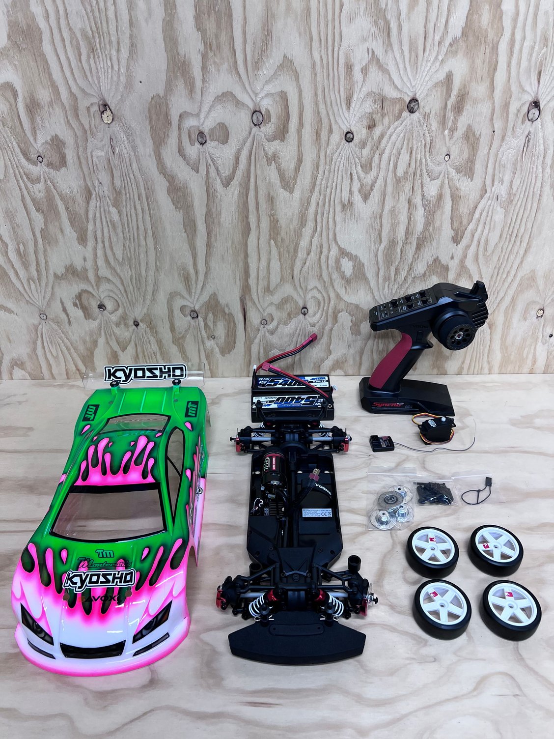 Kyosho Fazer MK2 w/lipos and airbrush body - R/C Tech Forums