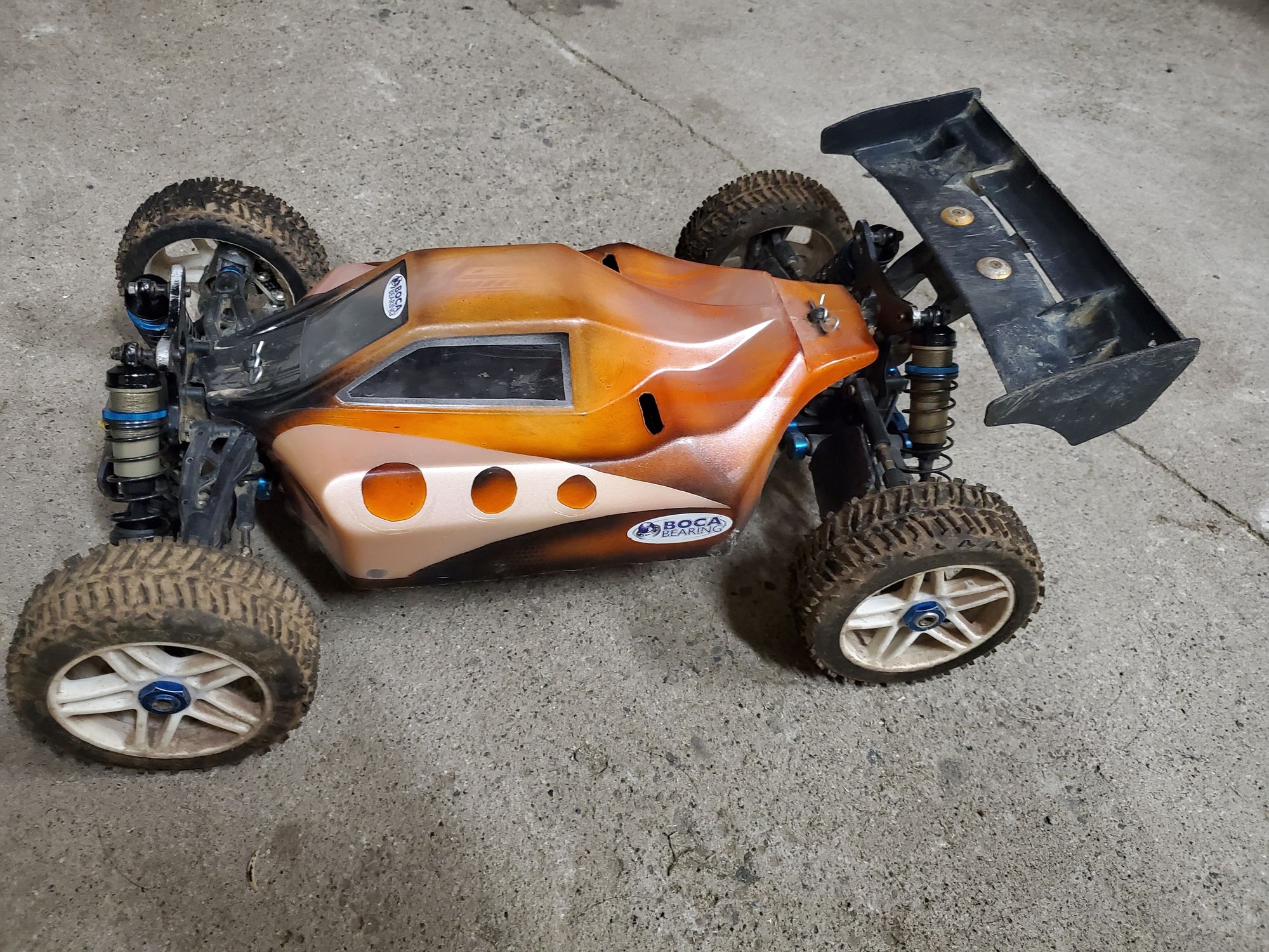 Rc8b3 - R/C Tech Forums