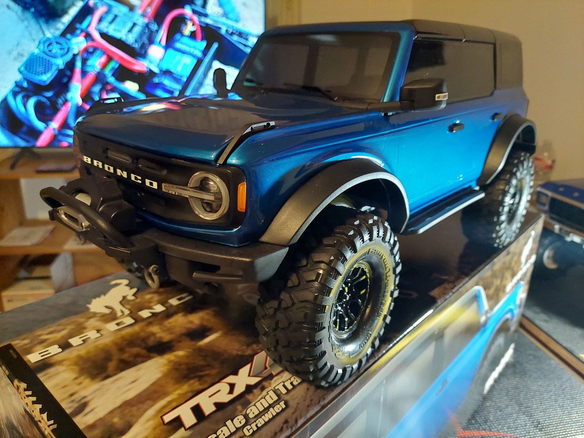 New In Box traxxas bronco crawler - R/C Tech Forums