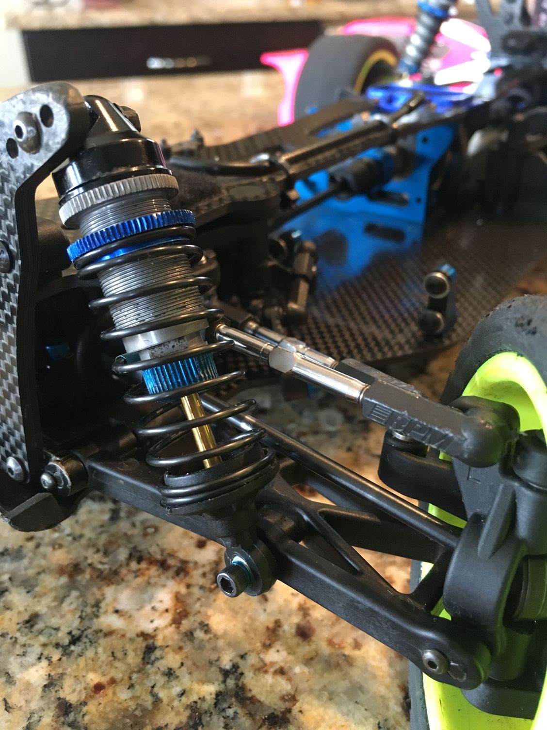 FS: B44.2 roller like new and freshly rebuilt w/new body - R/C Tech Forums