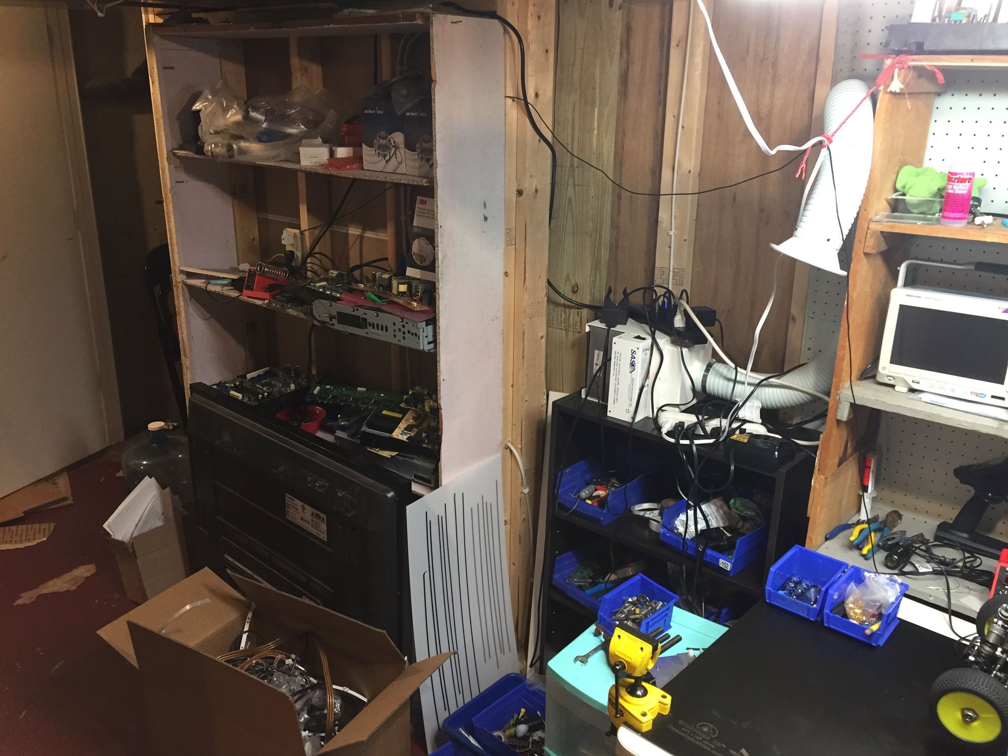 Let's see a picture of your RC work area at home - Page 8 - R/C Tech Forums