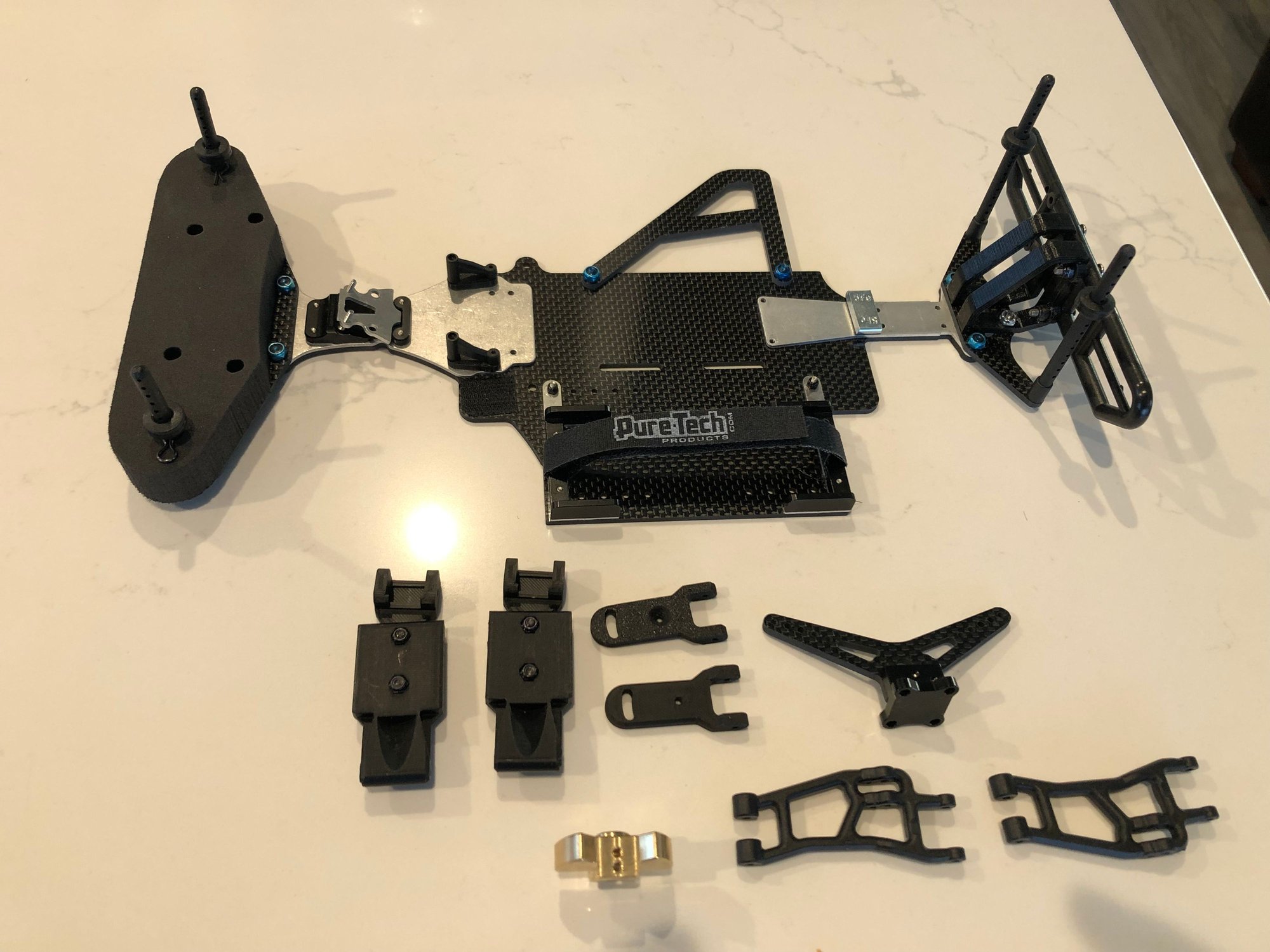 New Hackfab Mini B Late model carbon chassis conversion - R/C Tech Forums