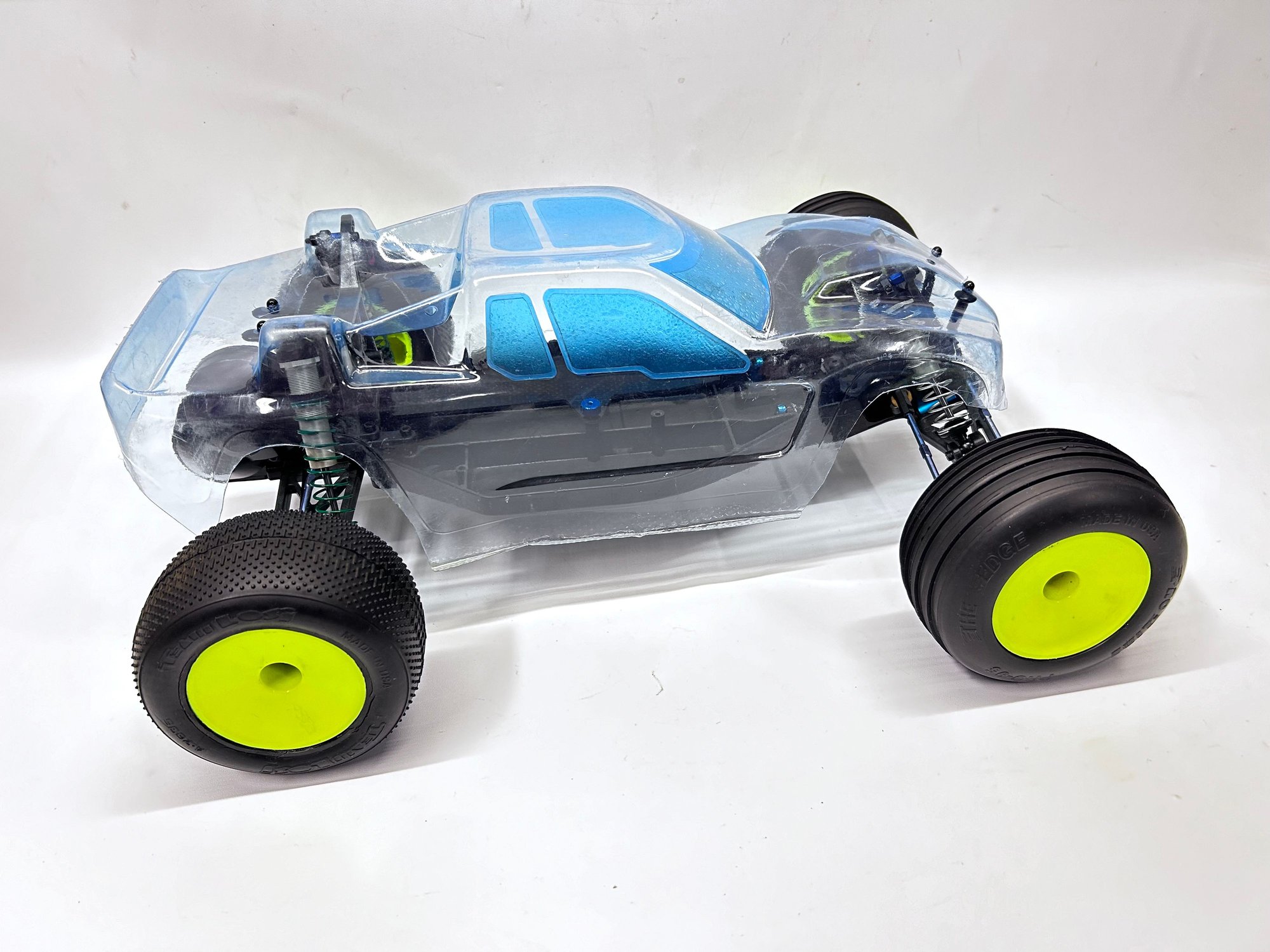 New Build, Associated RC10 T4 Factory Team Stadium Truck - R/C Tech Forums