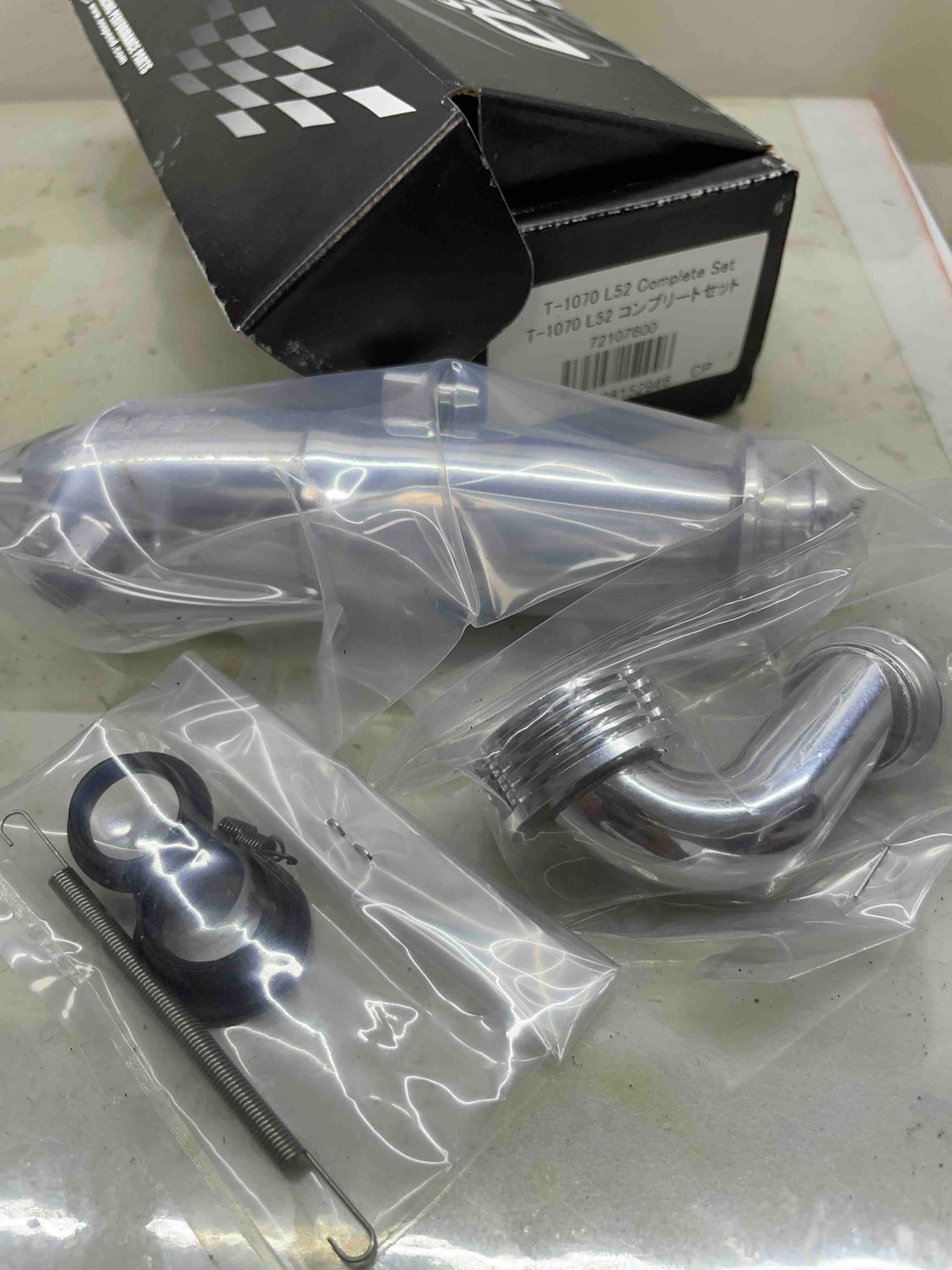 * NEW * O.S. SPEED 72107600 T-1070SC L52 Exhaust Set for 1/10 onroad ...