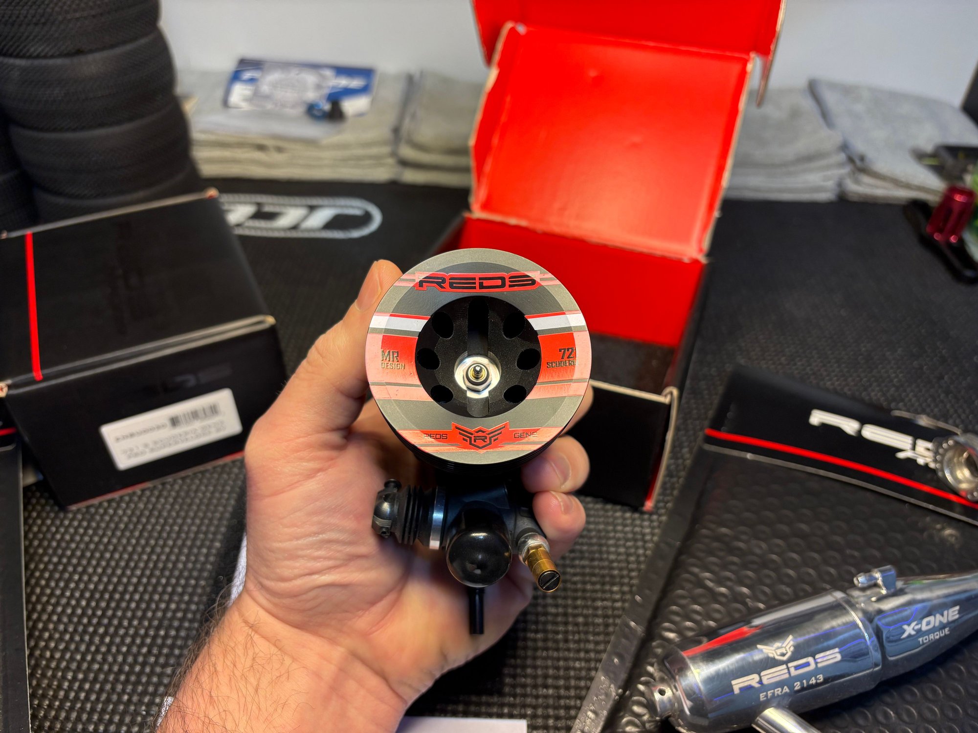 (2) BNIB Reds 721 Scuderia PRO Superveloce w/X-One 2143 - R/C Tech Forums