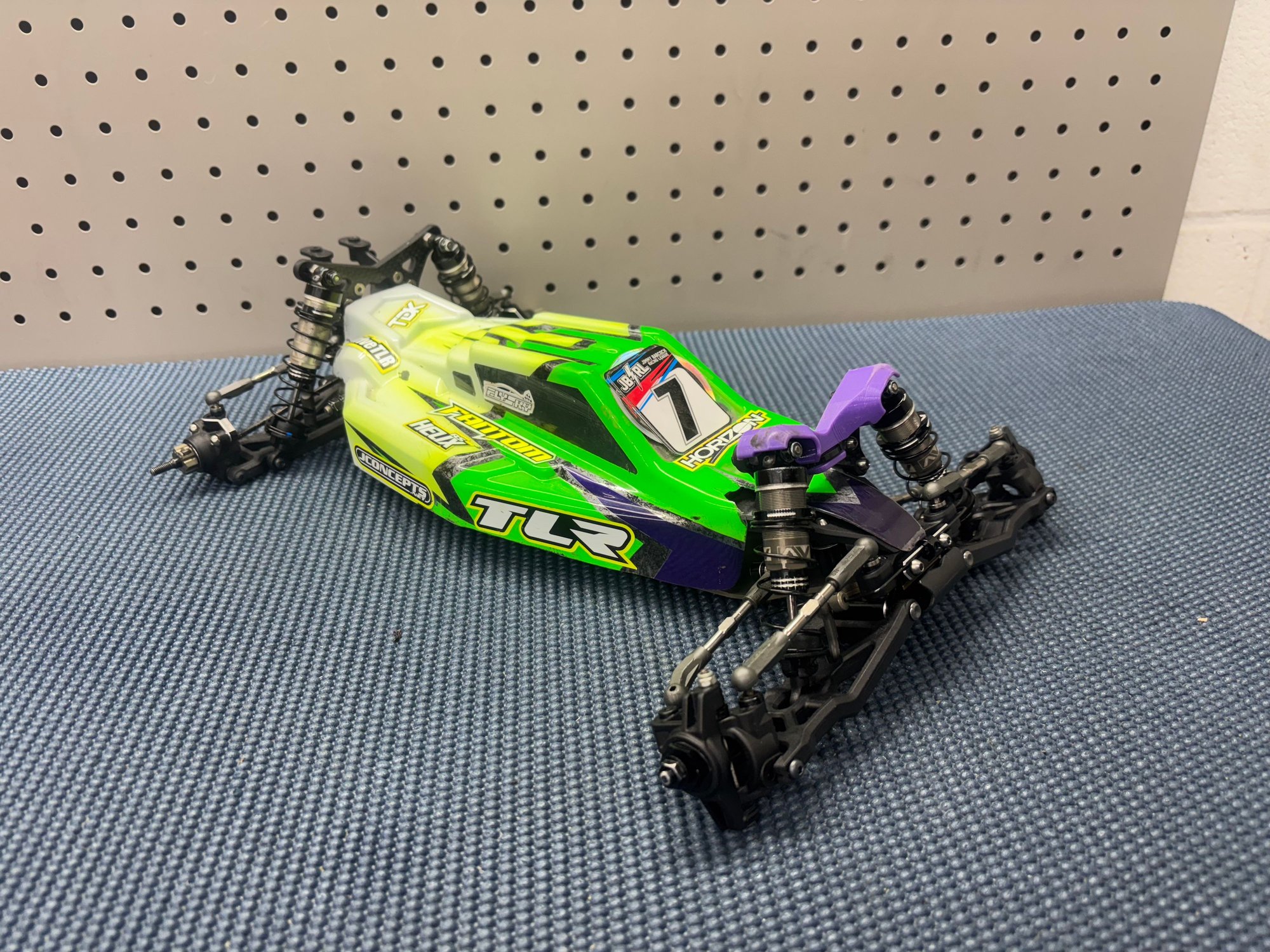 TLR 22 5.0 AC Upgraded Carpet/Astro - R/C Tech Forums