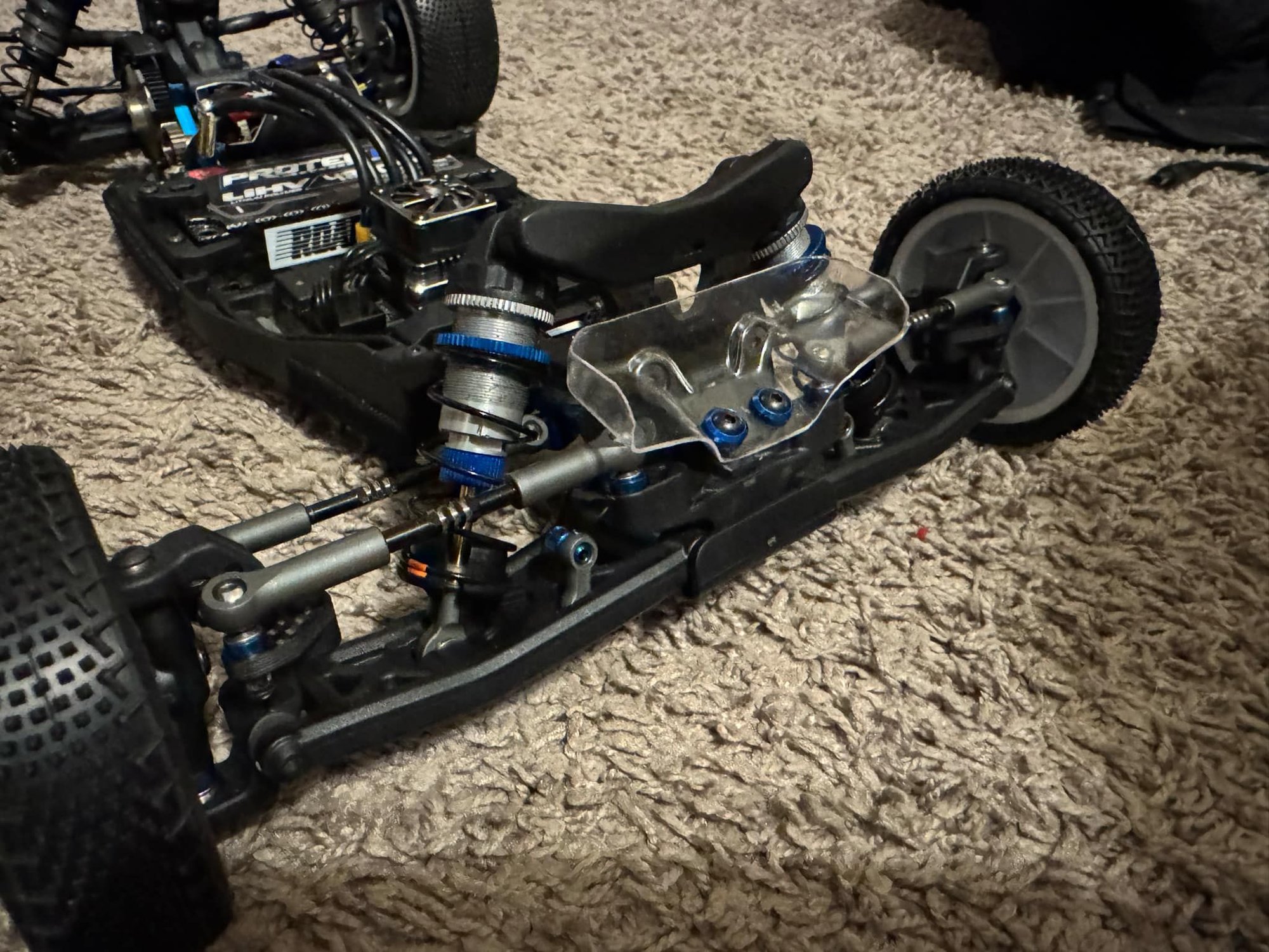 Loaded Team Associated B7 Carpet Car - R/C Tech Forums