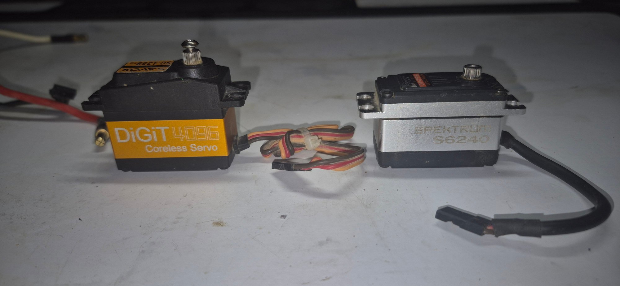 Servos savox & spectrum. - R/C Tech Forums