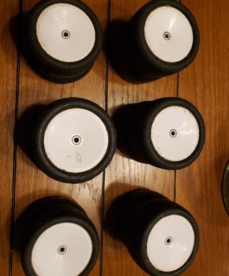 1/10 buggy clay tires - R/C Tech Forums