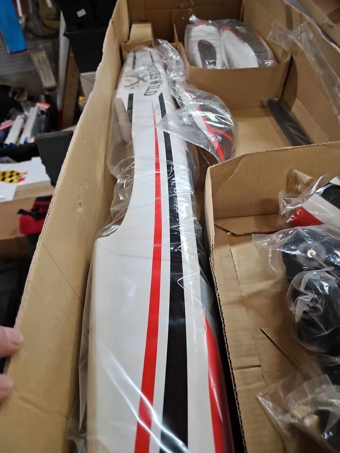 Super rare DECUES WILD 25e2 w/ Retracts, motors, and esc's OFF SITE ...