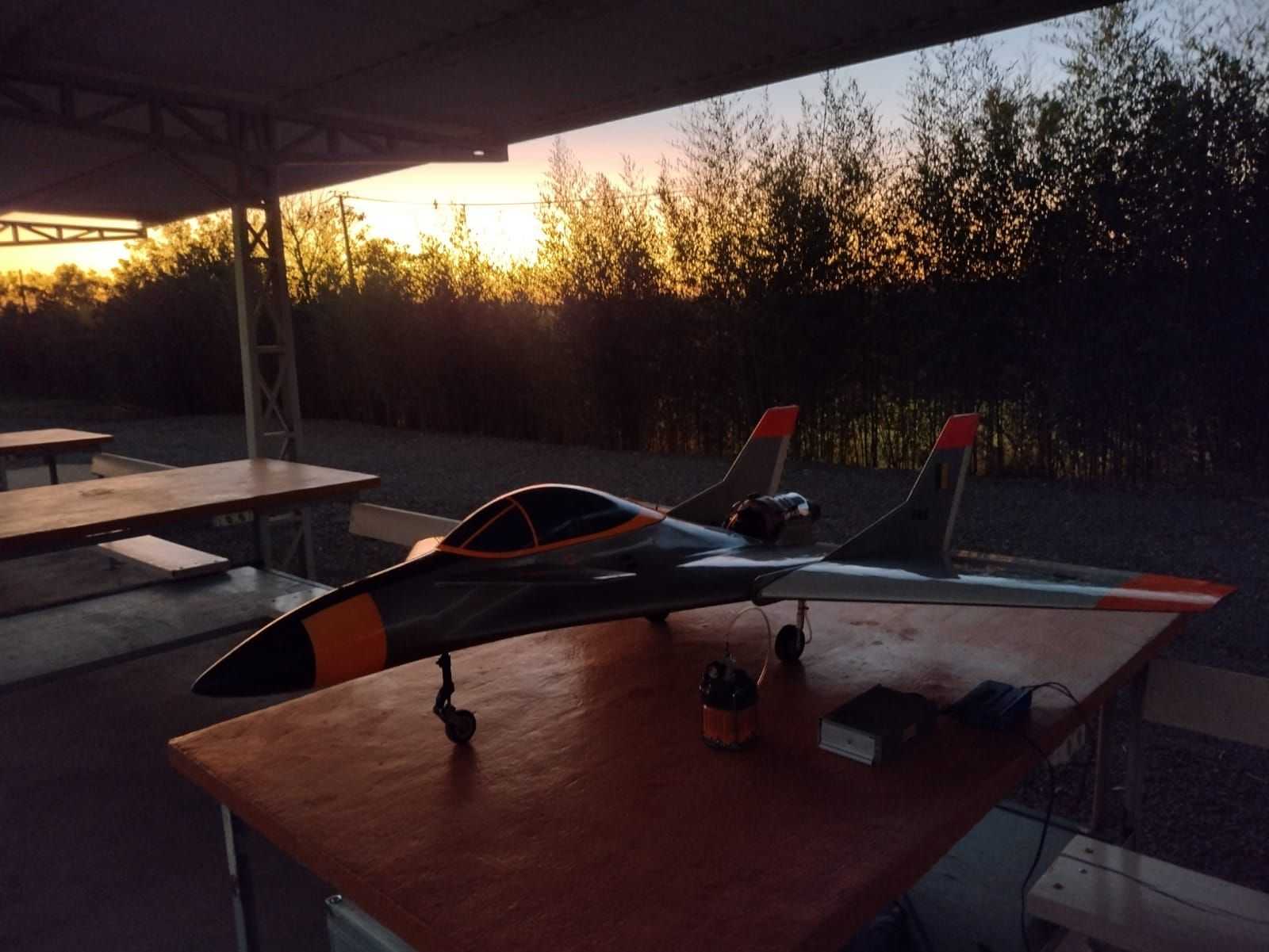 Old Roo, new engine mount - Page 2 - RCU Forums