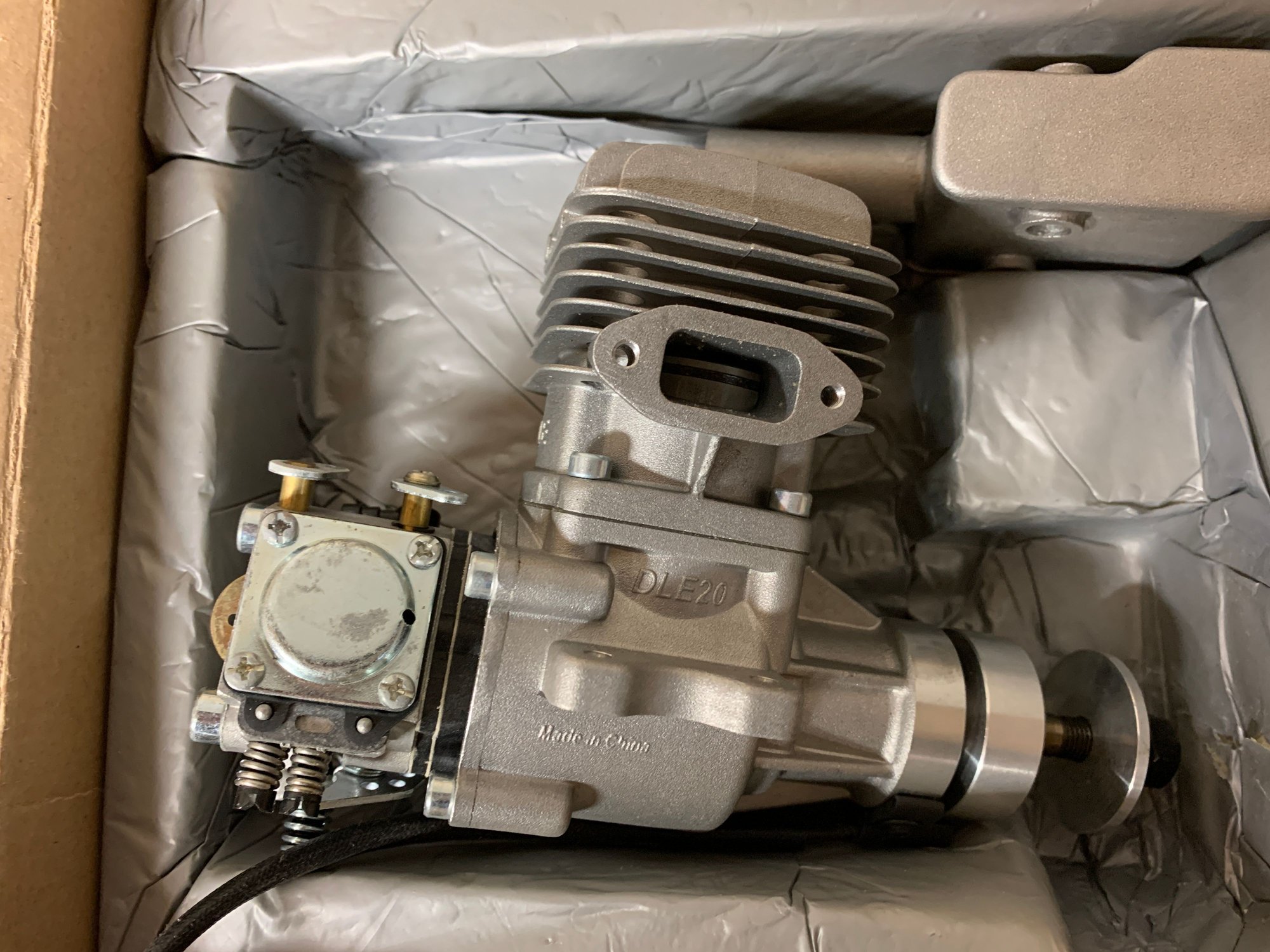 DLE Engines DLE-20cc Gas Airplane Engine w/Muffler NEW - RCU Forums