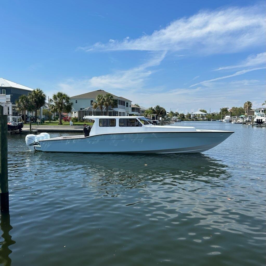 The Hull Truth - Boating and Fishing Forum - 50' Cary outboard ...