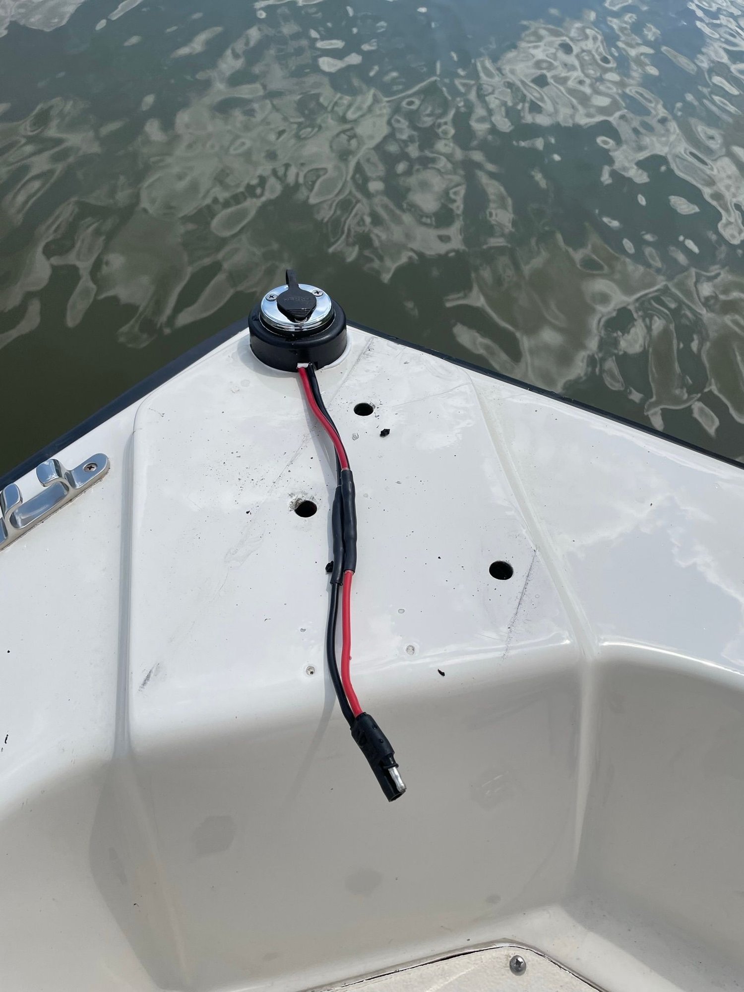 The Hull Truth - Boating and Fishing Forum - Trolling Motor ripped out ...