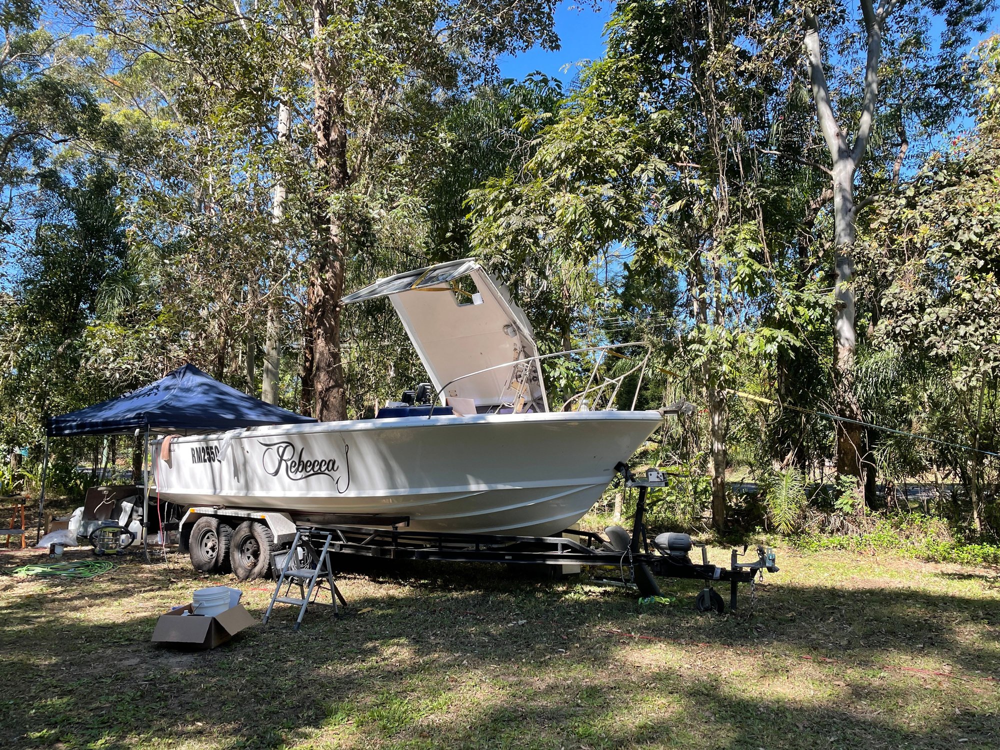 The Hull Truth - Boating and Fishing Forum - Bertram 25 Center Console ...