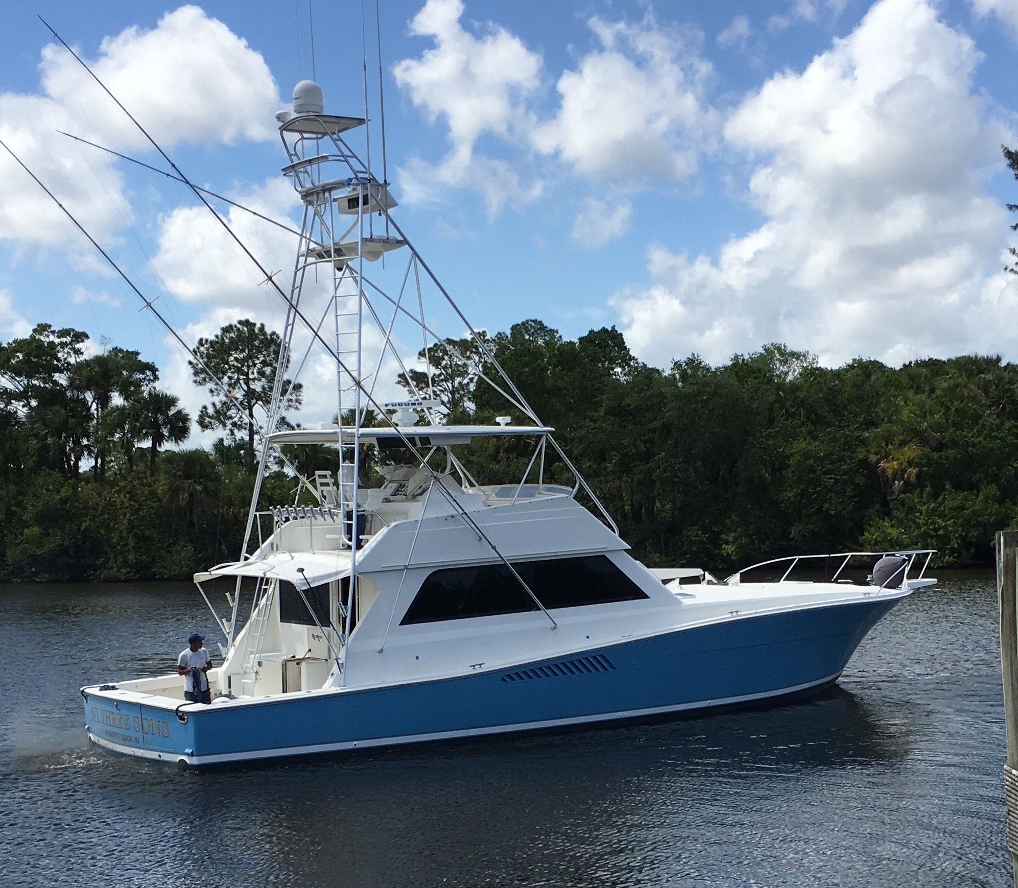 The Hull Truth - Boating and Fishing Forum - Let's see some Blue Hulls!