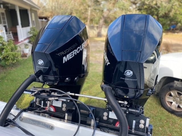 Twin 2020 Mercury 225 Outboard Motors 155hrs - The Hull Truth - Boating ...
