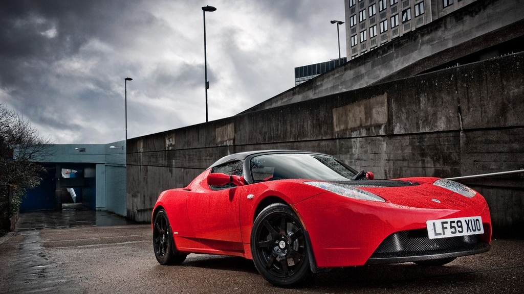 Tesla Launches Right-Hand Drive Roadster
