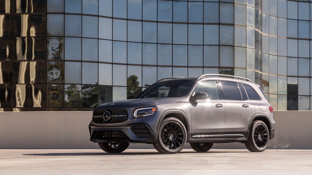 First drive review: 2021 Mercedes-Benz AMG GLB35 barks like a big dog