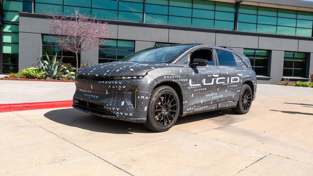 Lordstown Endurance electric pickup prototype: In-wheel motor goes off-road