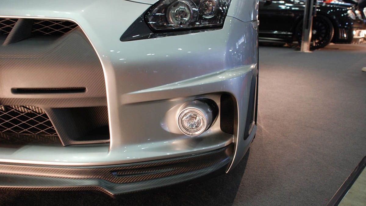 Wald releases new photos of Nissan GT-R Black Bison