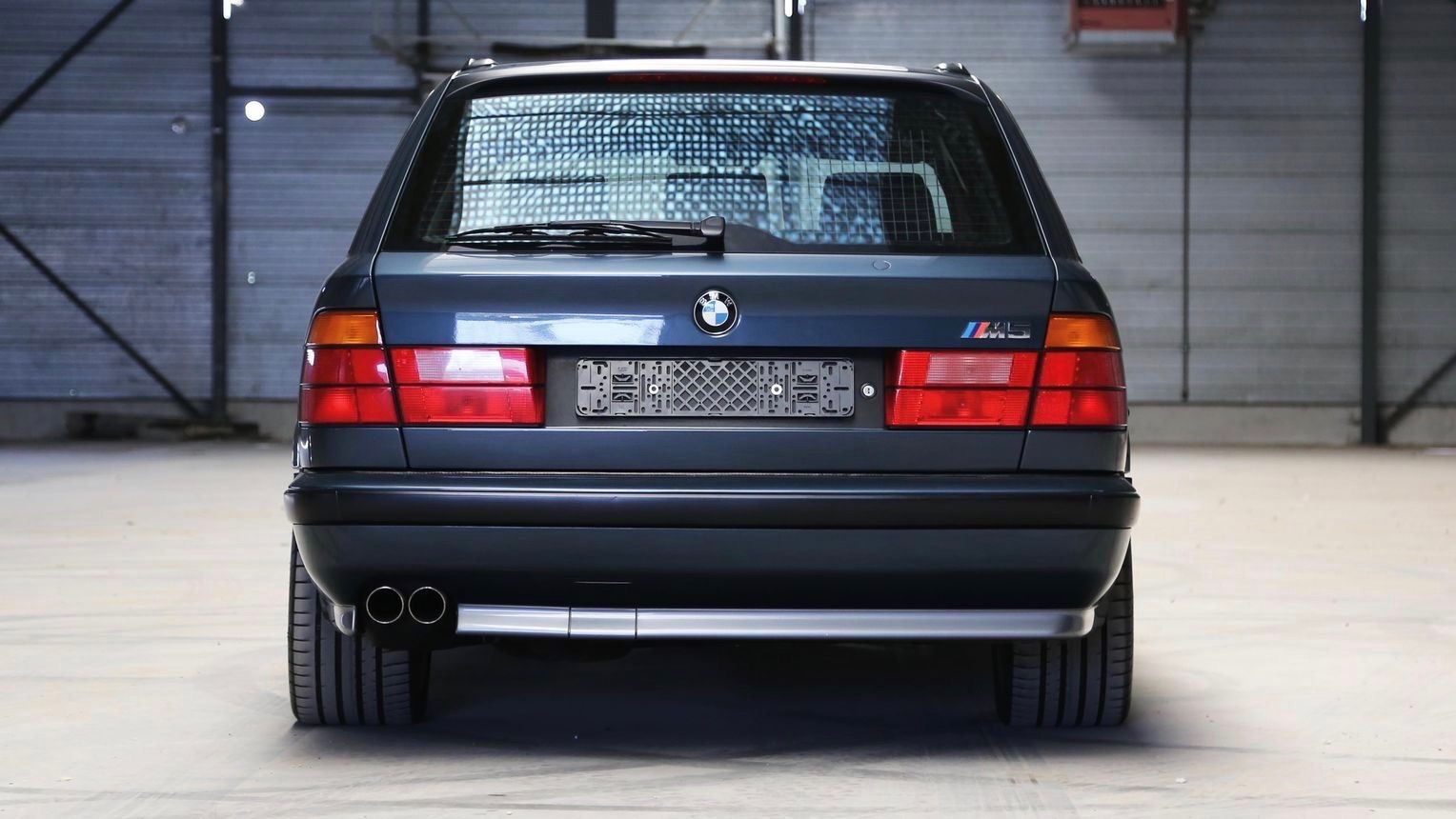 Swagger wagon: 1995 BMW M5 wagon for sale in the US