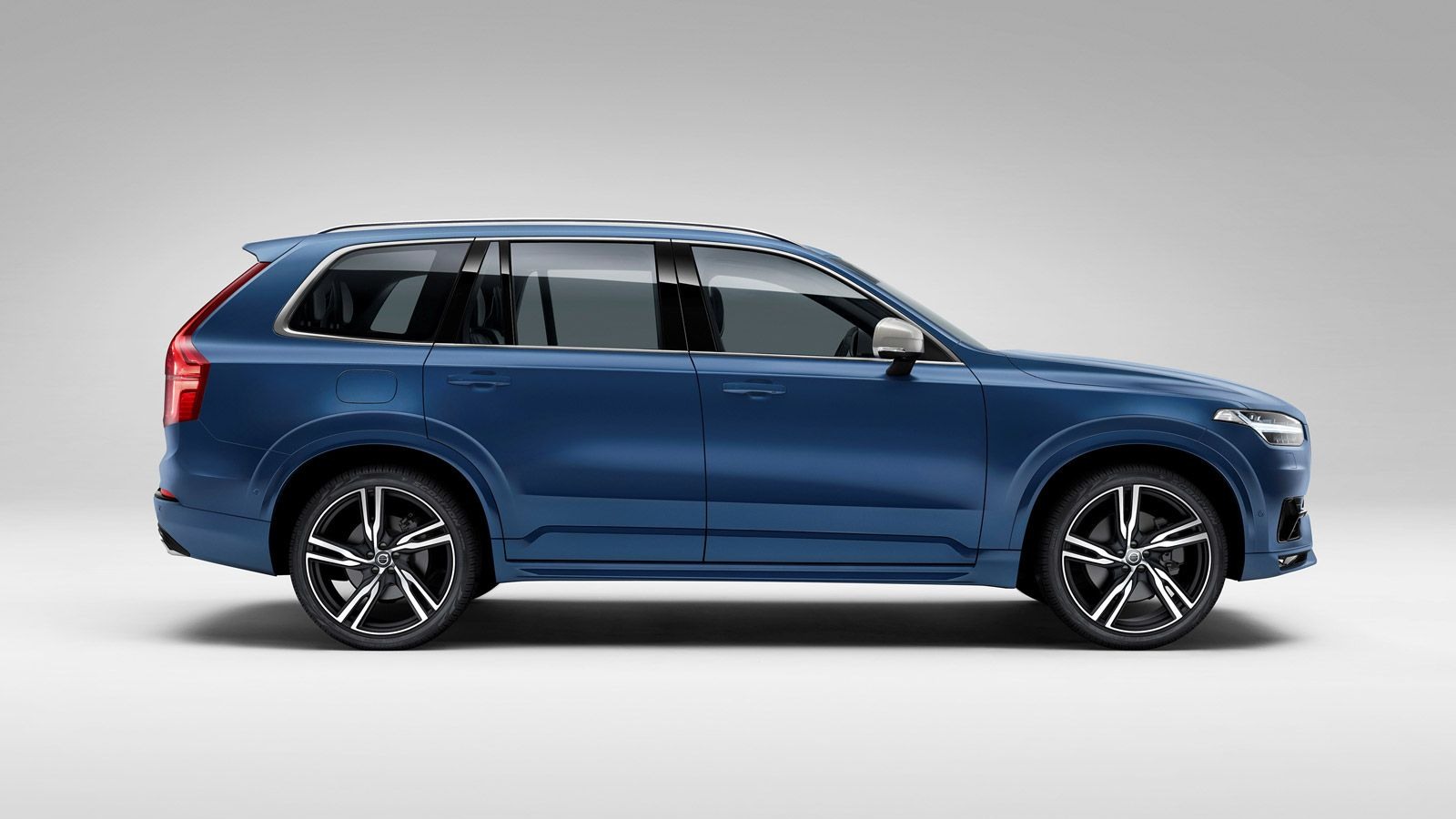 2016 Volvo XC90 R-Design Revealed