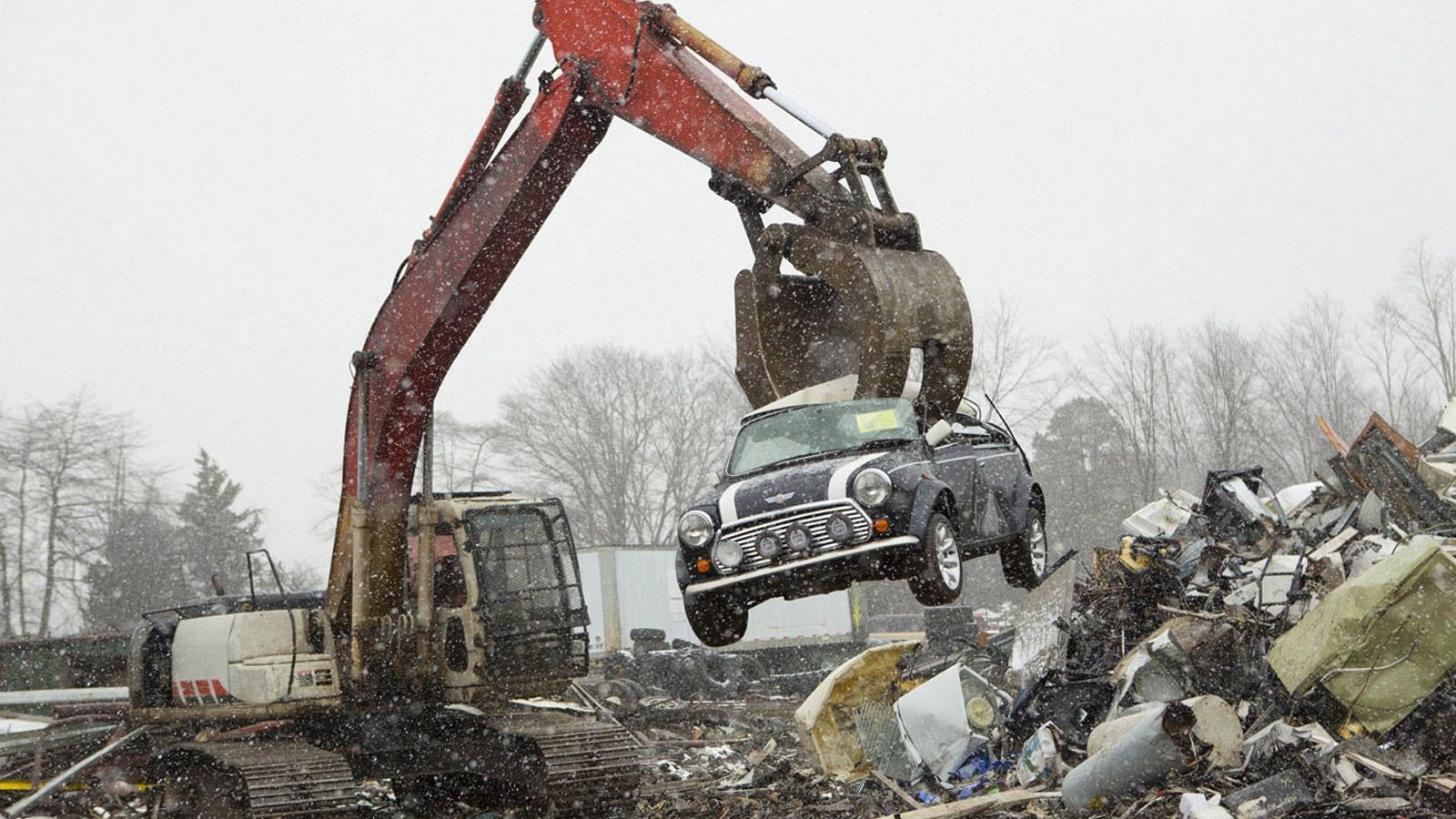 Classic Mini crushed by US Customs as part of Operation Atlantic