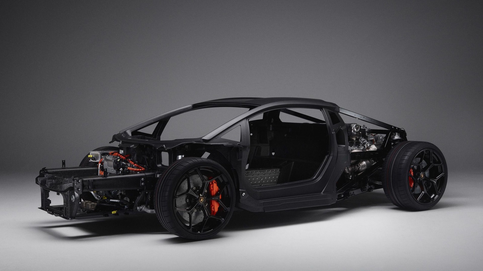 Lamborghini shows Aventador successor's carbon-fiber chassis
