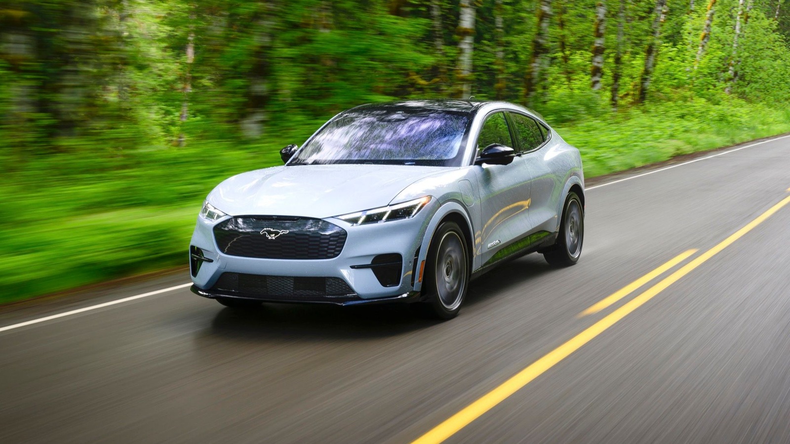 Electric Cars - Latest News and Upcoming EV Developments - Green Car ...