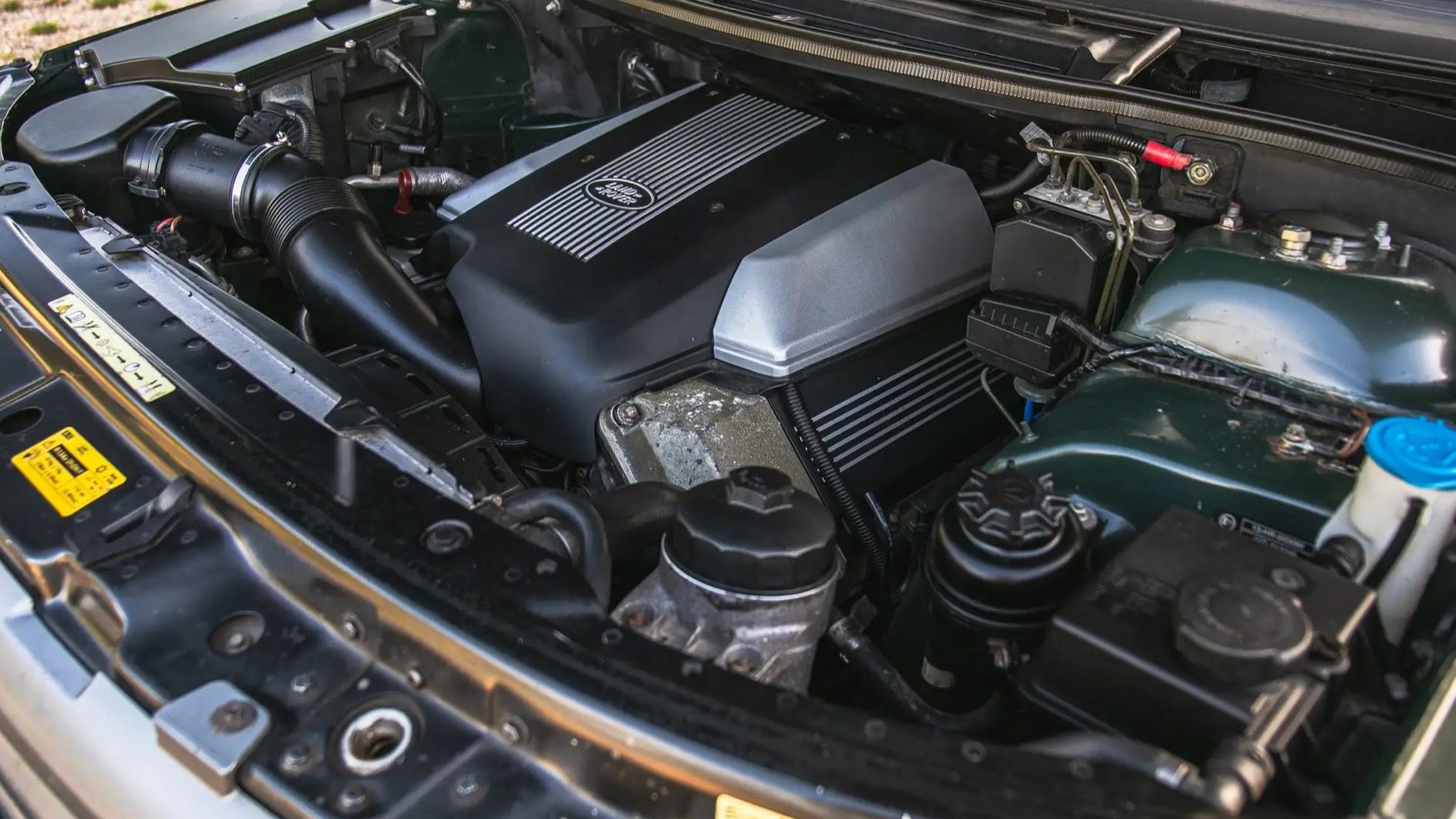 Queen Elizabeth's 2004 Range Rover heads for auction