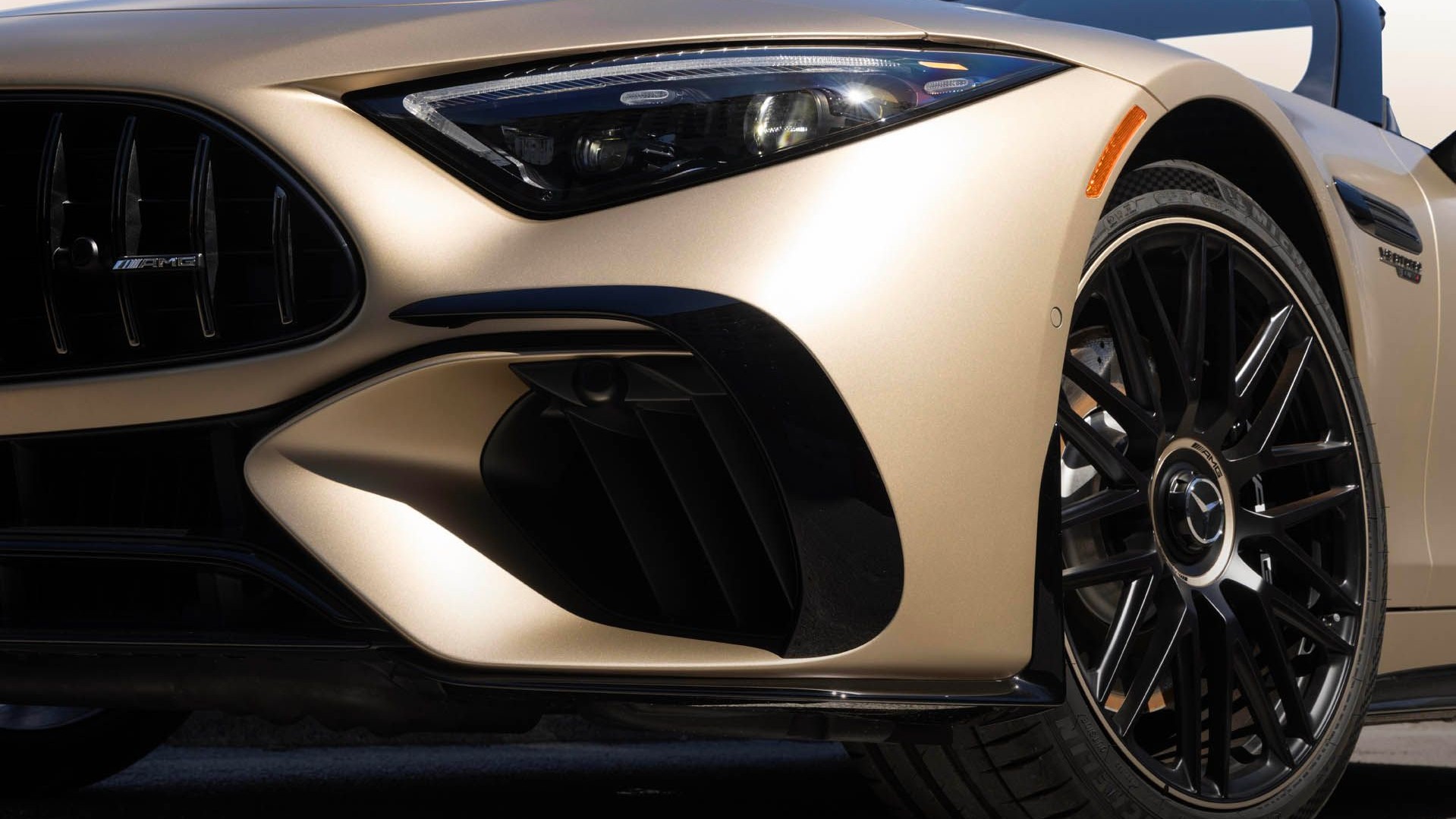 Mercedes-AMG has a special SL 63 for Golden Coast fans