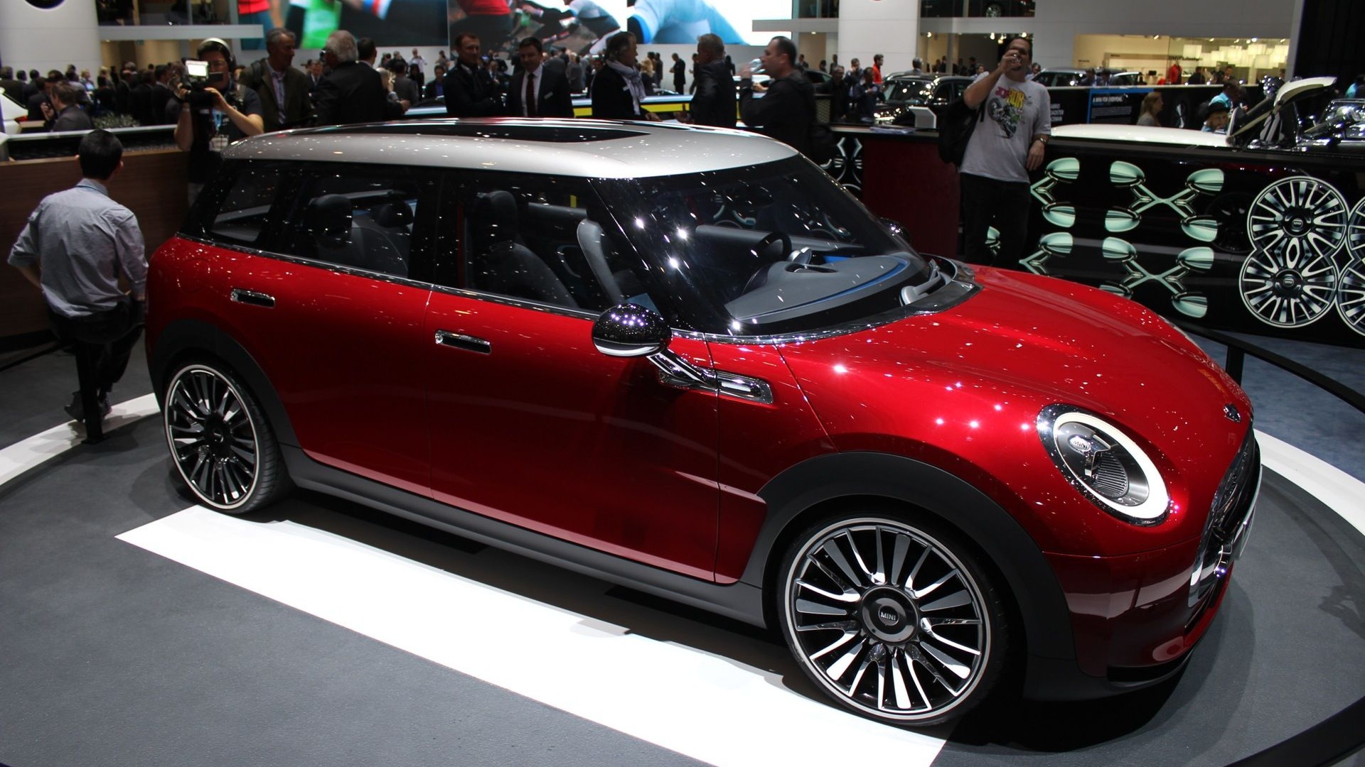 MINI Clubman Concept: Live Photos From Geneva Motor Show