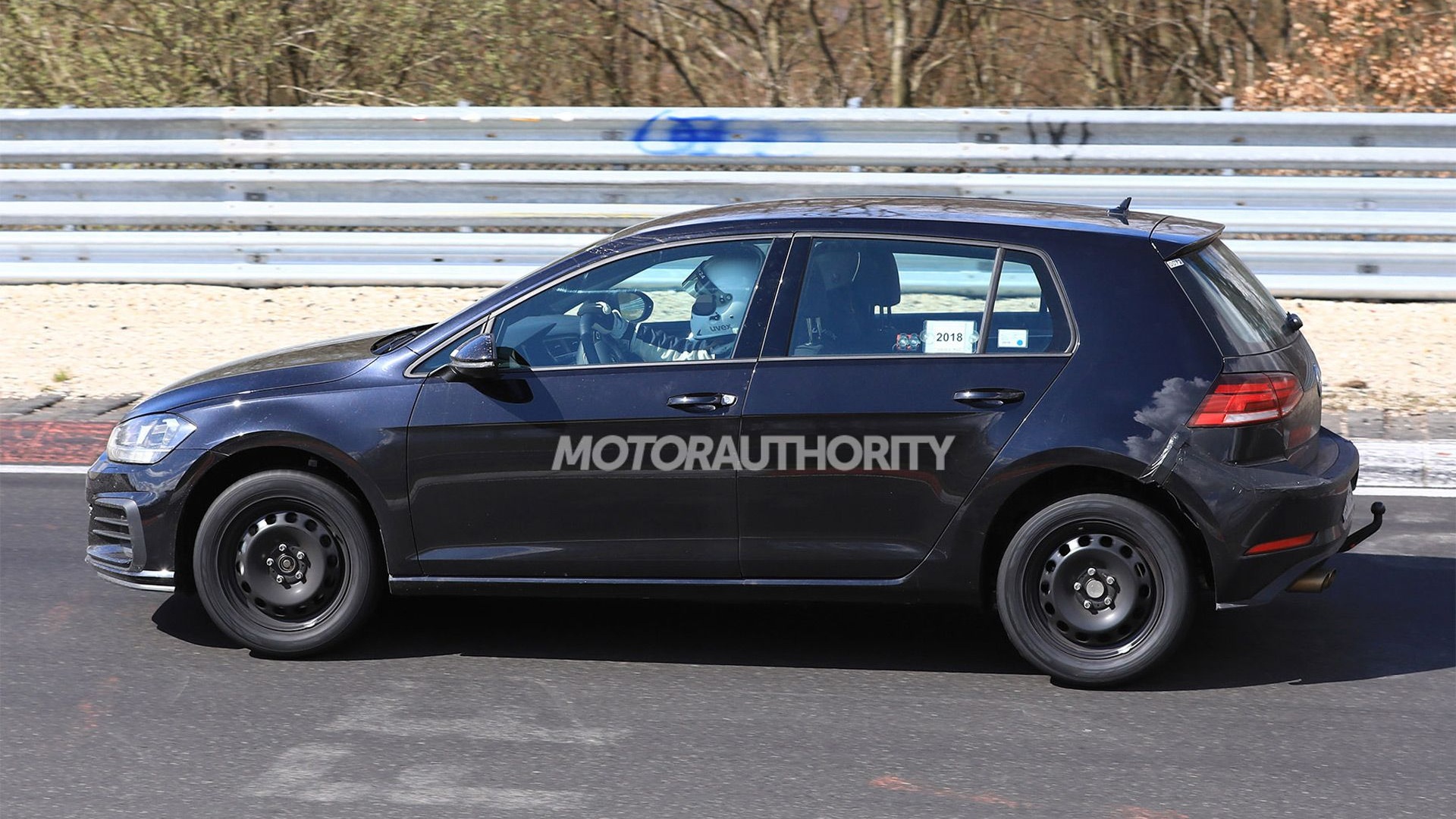 2020 Volkswagen Golf spy shots