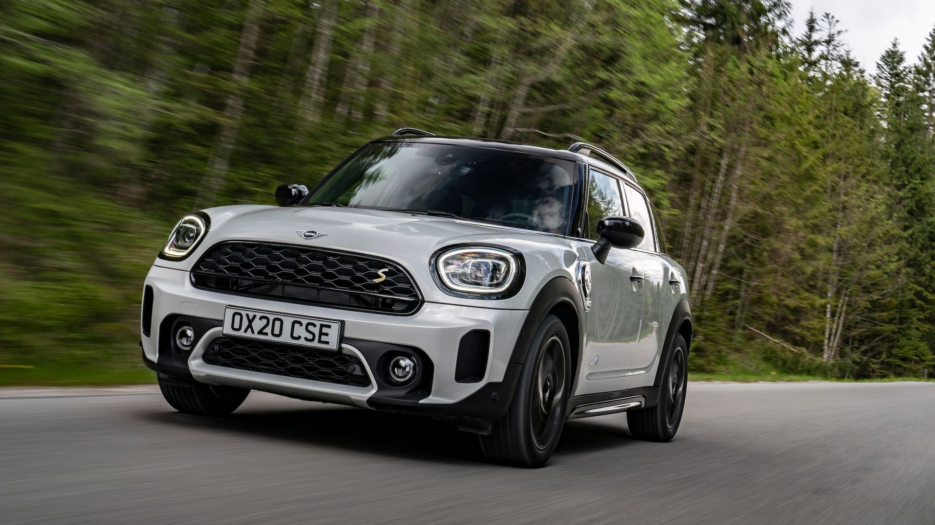 MINI Shows Off Cooper Countryman Dakar Rally Support Vehicle
