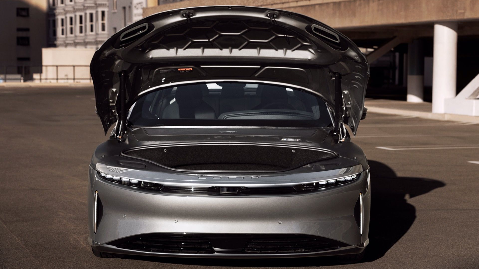 $7,500 “EV credit” provides extra sales thrust for Lucid Air