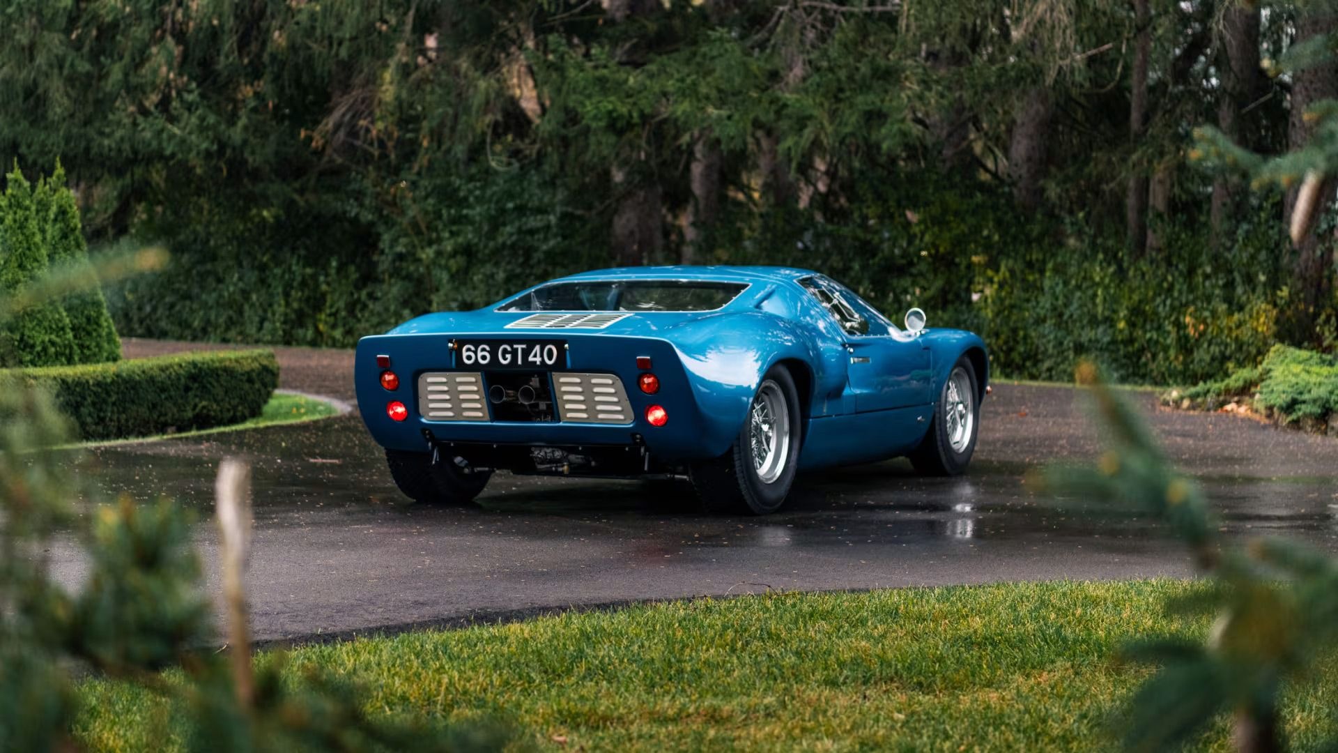 Original Ford GT40 Mk I heads to auction