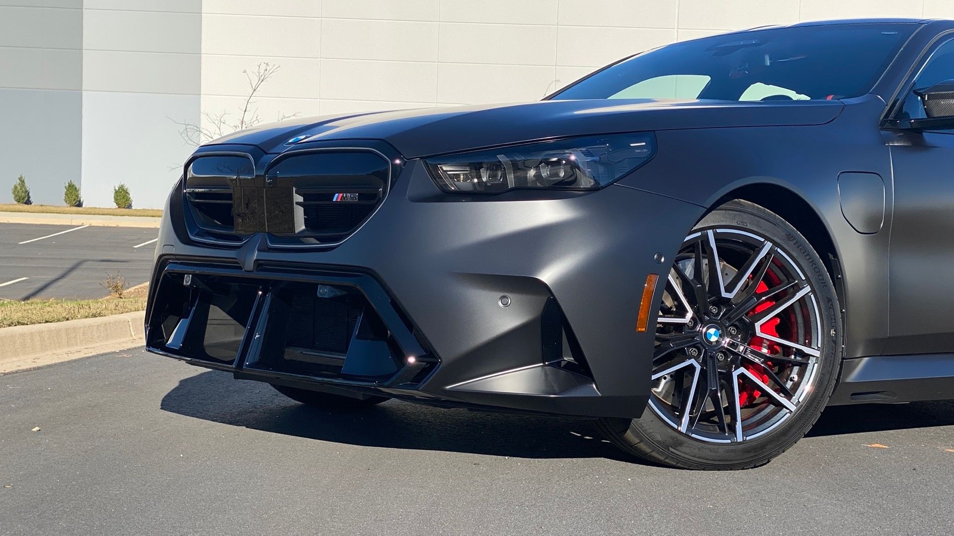 Review: 2025 BMW M5 shows off a range of personalities