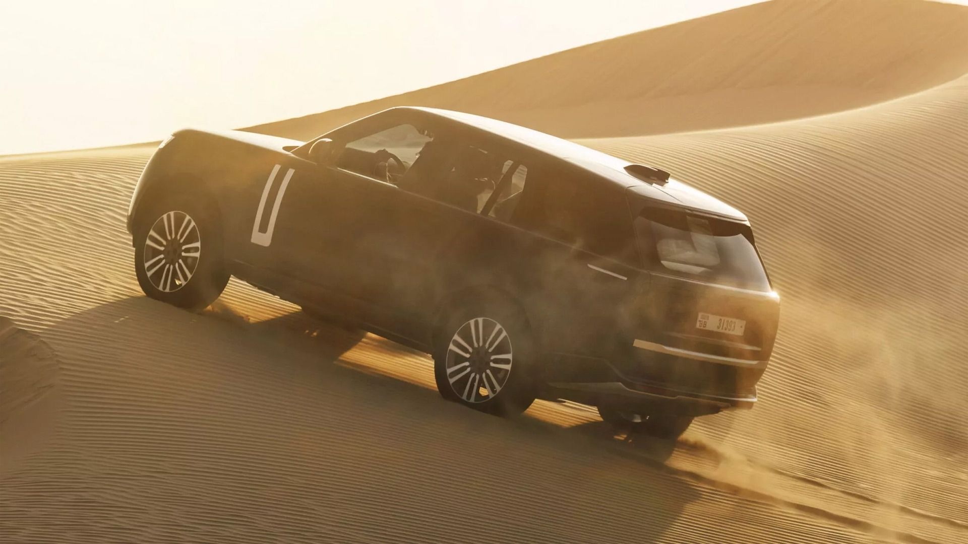 Range Rover Electric endures over 120 degrees in hot-weather testing