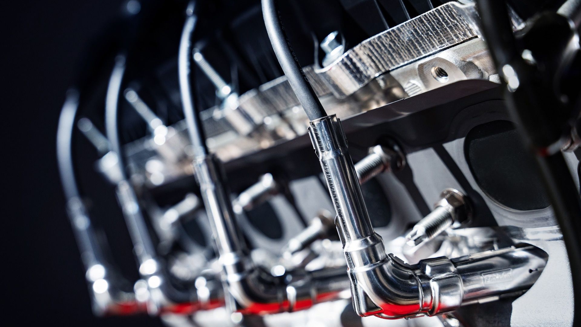 Ford supercharges the Megazilla V-8 to over 1,000 hp