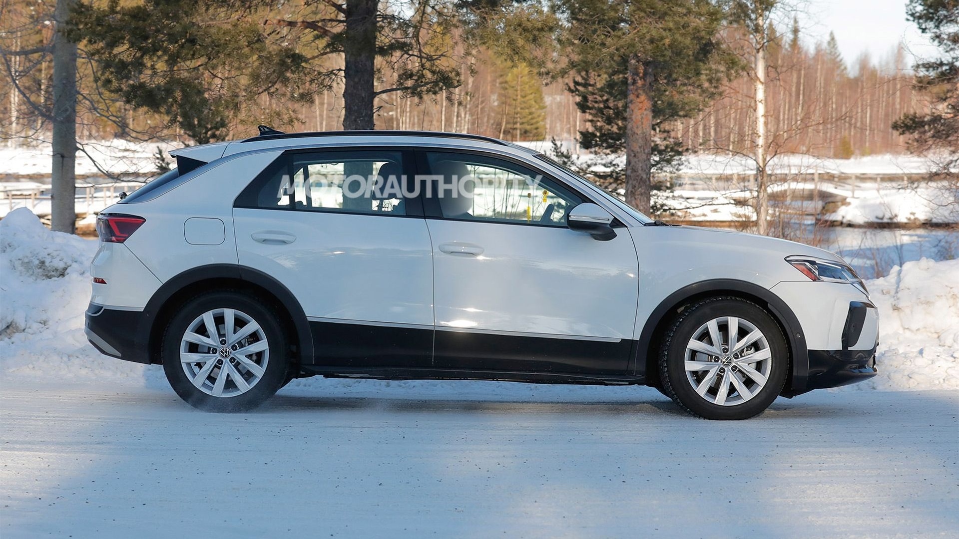 2025 Volkswagen T-Roc spied with gas engine, EV to follow