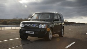 Land Rover Launches Bullet-Proof LR4 Armored