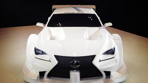 Lexus Reveals 2014 RC F GT500 Race Car For Japan’s Super GT