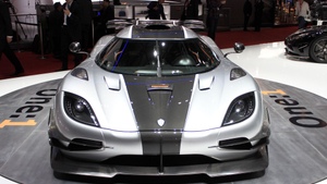 1,341-horsepower Koenigsegg One:1 debuts at 2014 Geneva auto show