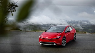 1946 Chevy pickup truck is world's oldest Prius hybrid. Really.